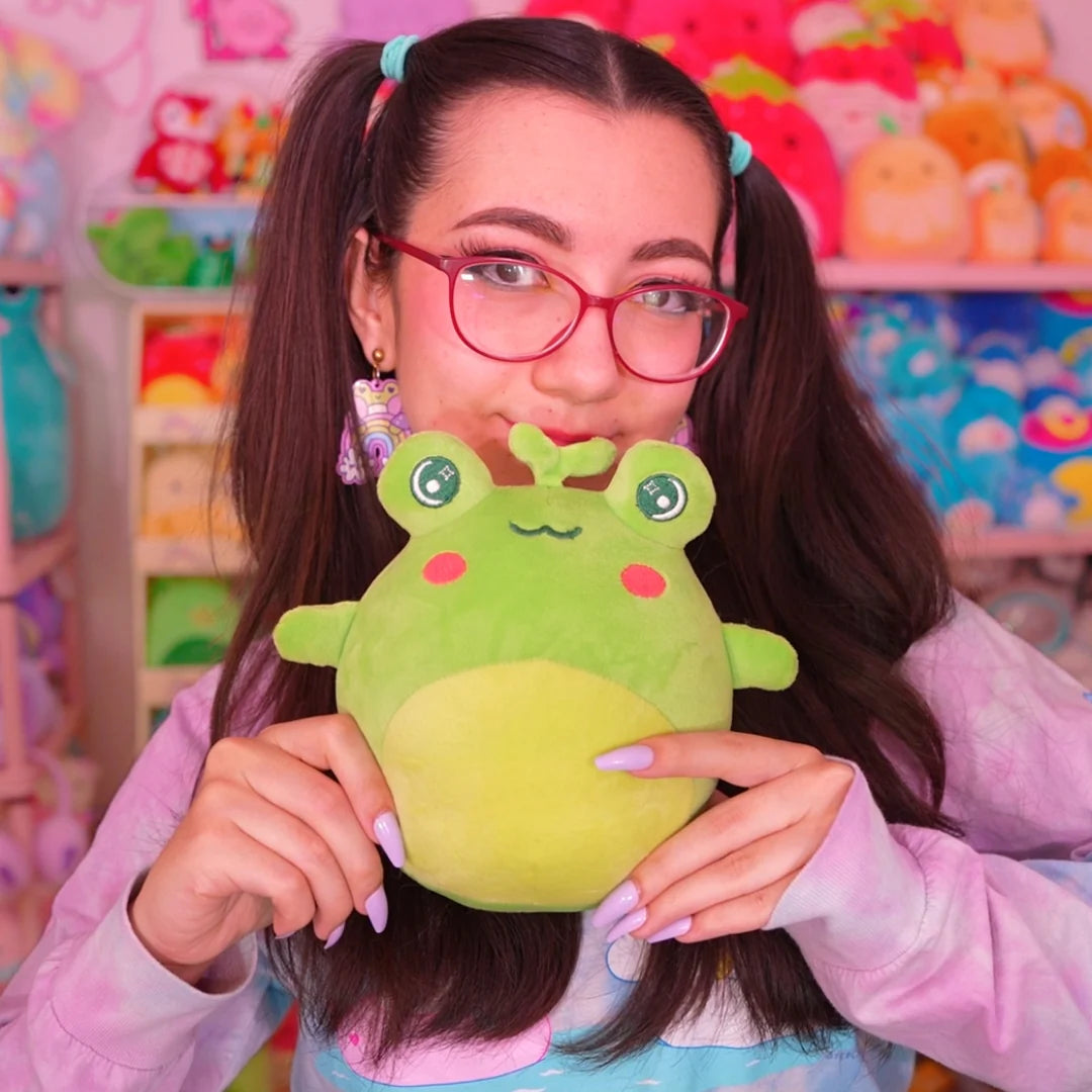 froggycrossing - Sprout the frog - Froggy Friends Cuddler – Crowdmade